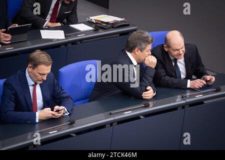 Deutscher Bundestag, 143. Plenarsitzung Robert Habeck Bundeswirtschafts ...