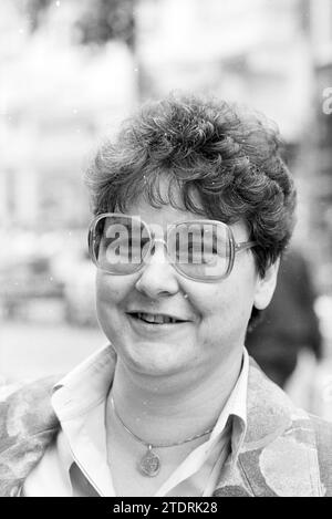 Porträts Gespräch des Tages: J. Kalff, Wilma Zwinkels, Jackeline Otto ...