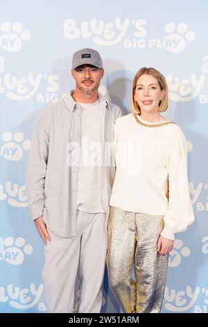 Katherine Ryan, ihr Partner Bobby Kootstra und ihre Kinder Violet ...