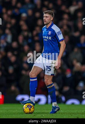 Cameron Burgess of Ipswich Town in Aktion mit Dominic Iorfa von ...