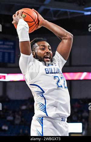 10. JANUAR 2024: Michael Meadows Jr. (7) und Tim Dalger (5) aus Saint ...