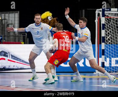 Mathias Gidsel aus Dänemark Tomas Piroch aus Tschechien MÜNCHEN - 13 ...