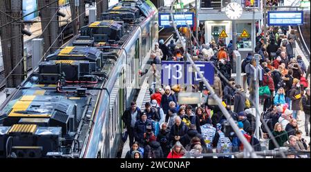 Hamburg, Deutschland. Januar 2024. Nach mehrtägigem Streik der zugführergewerkschaft GDL bei der ...