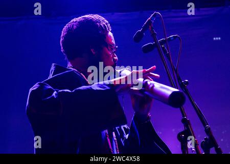 Shabaka tritt am 13. Januar 2024 mit Jason Moran, Carlos Nino und Saul ...