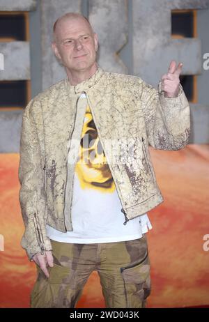 REBEL MOON (auch bekannt als REBEL MOON: A CHILD OF FIRE, alias REBEL ...