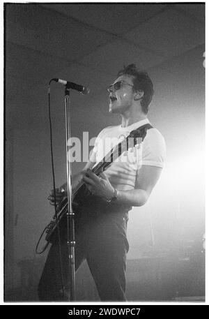 LoZ Hardy von der Band Kingmaker im Trinity Centre in Bristol England ...