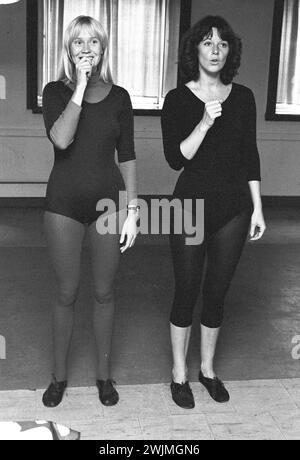 Abba, Anni-Frid Lyngstad, Agnetha FältskogThey Proben zur Vorbereitung ...