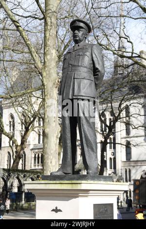 Statue von Sir Arthur Harris, verantwortlich für das RAF-Bomberkommando ...