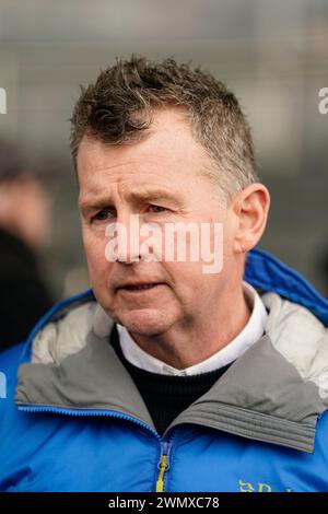 Der ehemalige Rugby-gewerkschaftsschiedsrichter Nigel Owens wendet sich ...