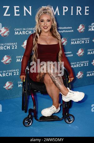 Ella Middleton kommt zur britischen Gala-Vorführung von Ghostbusters ...