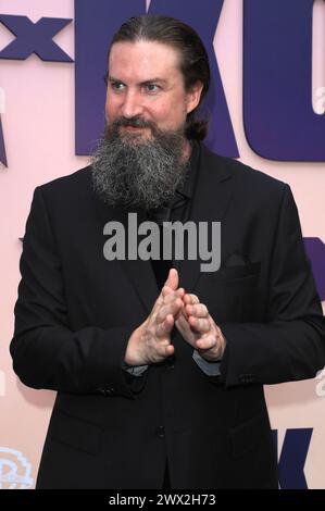 Adam Wingard bei der Weltpremiere des Kinofilms Godzilla x Kong: The ...