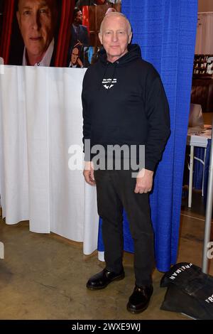 Mark Rolston auf der WonderCon 2024 im Anaheim Convention Center ...