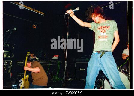 HUNDRED REASONS, EMO CONCERT, 2001: Colin Doran von der Emo-Rockband ...