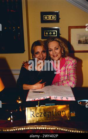 Hotel Elfie, ZDF Fernsehserie, Jahr 2000, Folge: Rendezvous am ...