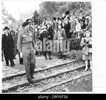KANADISCHE EINSETZUNG: Feldmarschall Montgomery, Generalleutnant Guy ...