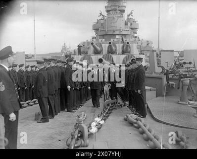 ADMIRAL STARK, KOMMANDANT DER US-MARINE IN EUROPA, MIT DER HEIMATFLOTTE ...