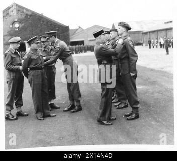 DARSTELLUNG VON CROIX PE GUERRE [613 REGT. R.A. , 37 R.H.U.] - Corporal ...