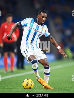 Sheraldo Becker von Real Sociedad mit dem Ball beim LaLiga EA Sports ...