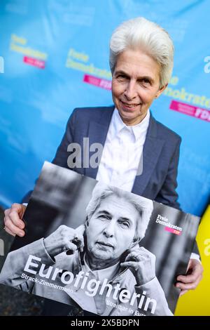 Moers, Deutschland. Mai 2024. FDP-Flagge bei einem Wahlkampfauftritt ...