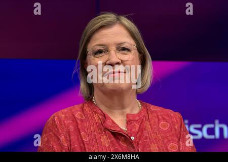 Anja Maier Focus, die Themen heute - Streit um Sozialleistungen und ...