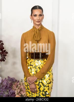 Poorna Jagannathan Besucht 2024 Disney Im Voraus Im Jacob Javits Center