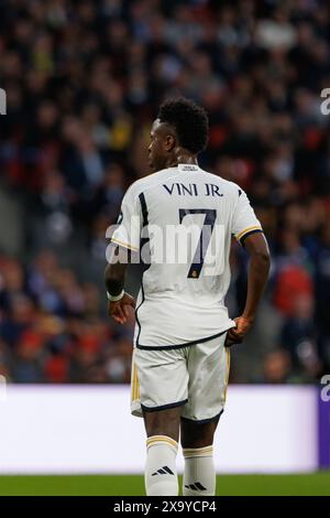 Marcel Sabitzer von Borussia Dortmund und Vinicius Junior von Real ...