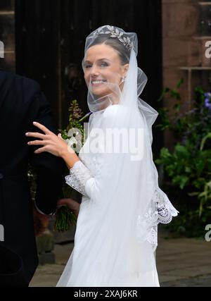 Chester, Großbritannien. Juni 2024. Olivia Henson kommt zu ihrer ...