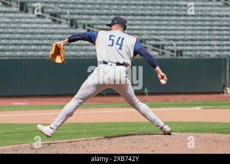 26. Mai 2024: Der Sugar Land Pitcher Colton Gordon (46) wirft ein ...