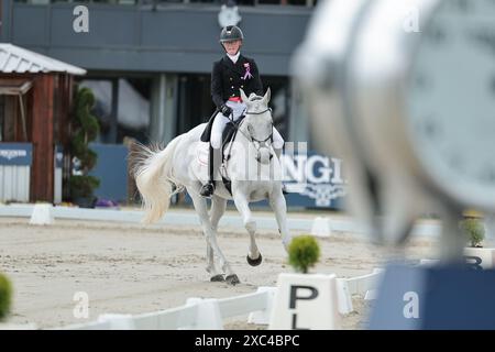 Sara Bech Ström aus Dänemark mit Dicte Aldrup während der CCI5* erste ...