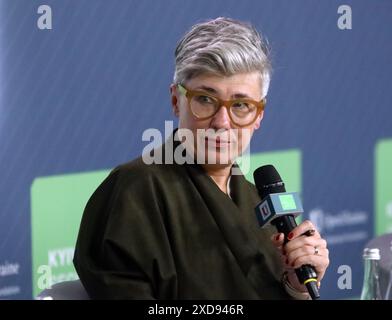 KIEW, UKRAINE - 19. JUNI 2024 - außerordentlicher und bevollmächtigter ...