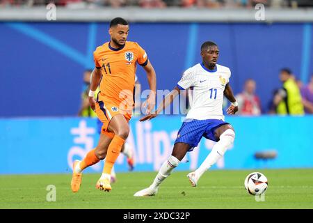 Frankreichs Ousmane Dembele (links) und der niederländische Jeremie ...
