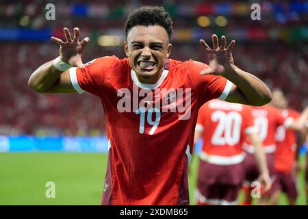 Der Schweizer Dan Ndoye während des Gruppenspiels der UEFA Euro 2024 in ...