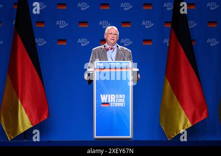 Essen, Deutschland. 30. Juni 2024. Lothar Maier (AfD) spricht auf der ...