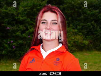 Penny Healey während der Ankündigung des Team GB Paris 2024 ...