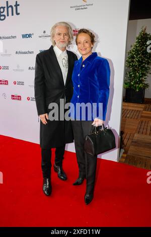 Dr. Hermann Bühlbecker Alleininhaber Lambertz, Isabell Werth bei der ...