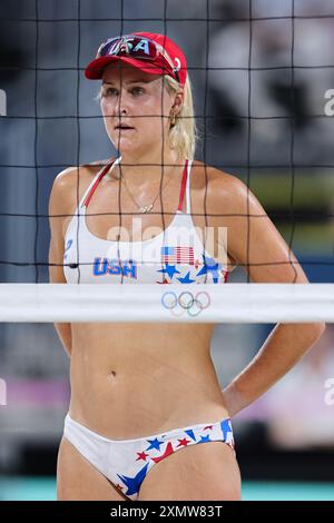 PARIS, FRANCE - JULY 29: Taryn Kloth of USA serves at the Women's Beach Volleyball Preliminary ...