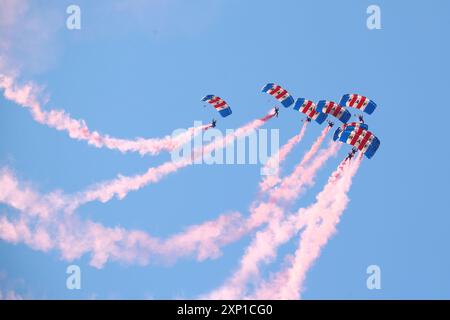 Fairford, Großbritannien. JULI 2024. RAF Falcons, das RAF Parachute ...