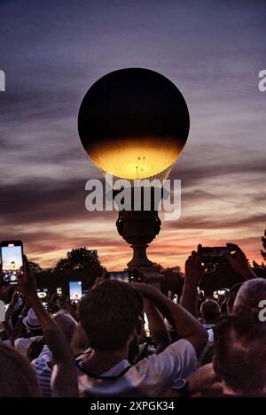 Antonin Burat / Le Pictorium - der Olympische Kessel - Paris 2024 - 05 ...