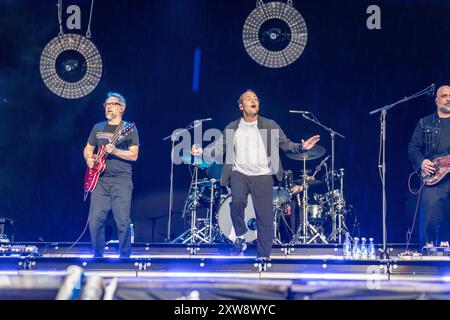 Der deutsche Musiker Axel Bosse live auf dem Highfield 2024 Highfield ...