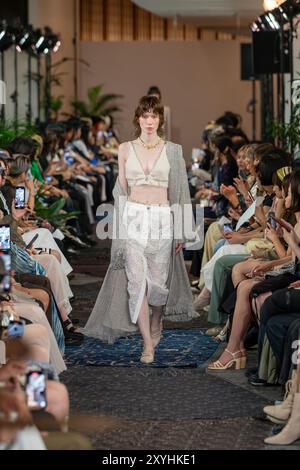 Tokio, Japan. August 2024. Fashion Runway Model, 29. August 2024 - Tiit ...