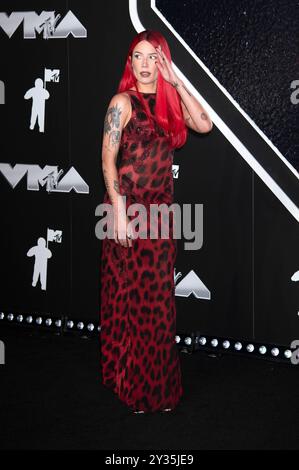 Halsey bei der Verleihung der MTV Video Music Awards 2024 in der UBS ...