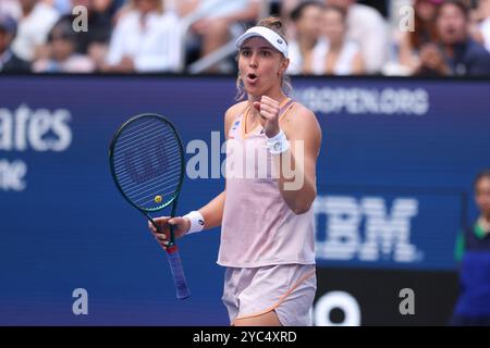 Tennisspielerin Beatriz Haddad Maia aus Brasilien in Aktion bei den US ...