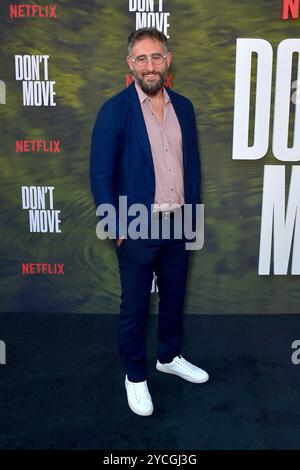 Alex Lebovici bei der Premiere des Netflix Films Don t Move im Netflix ...