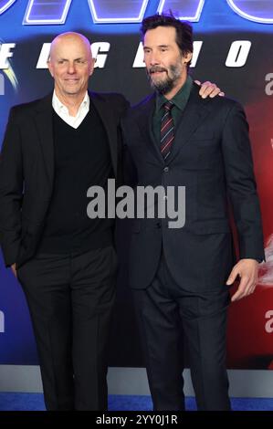 Neal H. Moritz und Keanu Reeves bei der Premiere des Kinofilms Sonic ...