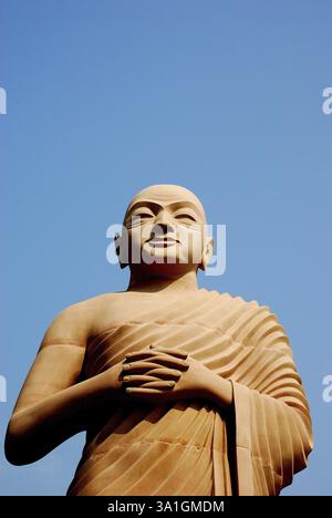 Lord Buddha Idol, Steinskulptur Buddhadev (Siddhartha) zeigt die Mudra ...