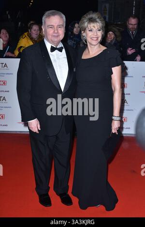 Eamonn Holmes und Ruth Langsfordarrivals bei den National Television ...