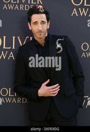 Adrien Brody nimmt an den Olivier Awards 2025 in der Royal Albert Hall ...