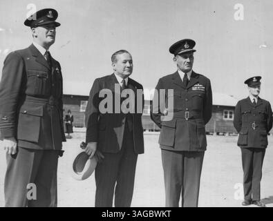 Sir Donald Cameron (Vorsitzender des New South Wales R.A.F. Recruiting ...