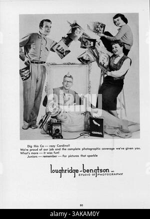 Das Jahrbuch „The Cardinal“ von 1953 von der Marshall High School ...