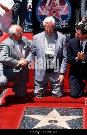 1. DEZEMBER 1996 - K5515TR: CHARLES SCHULZ BEKOMMT EINEN STERN IN ...